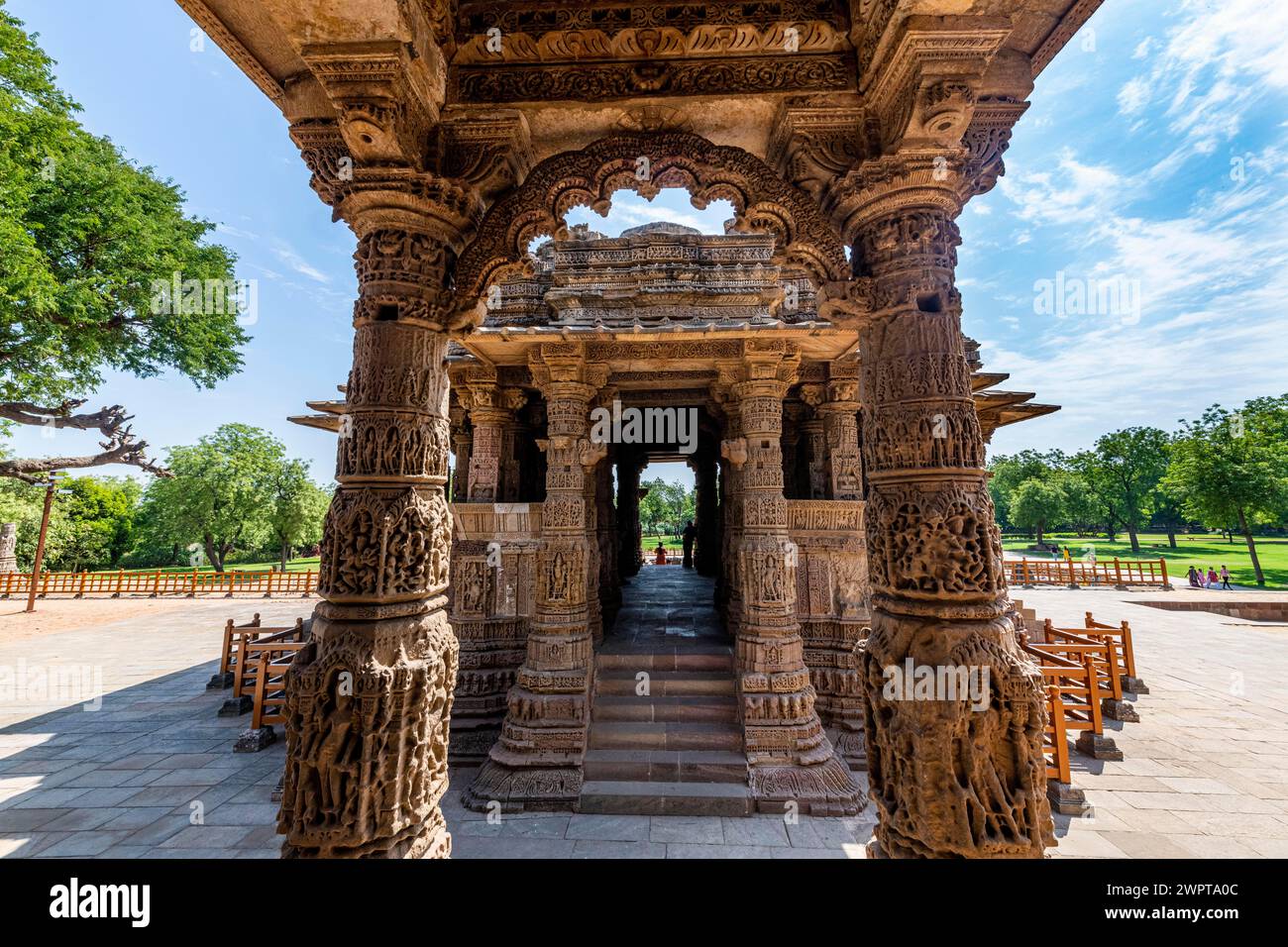 Sun Temple, Modhera, Gujarat, India Stock Photo - Alamy