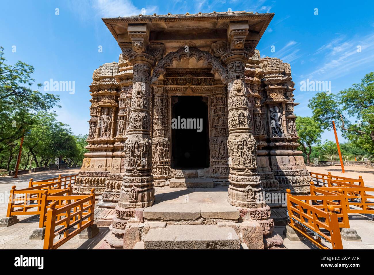 Sun Temple, Modhera, Gujarat, India Stock Photo - Alamy