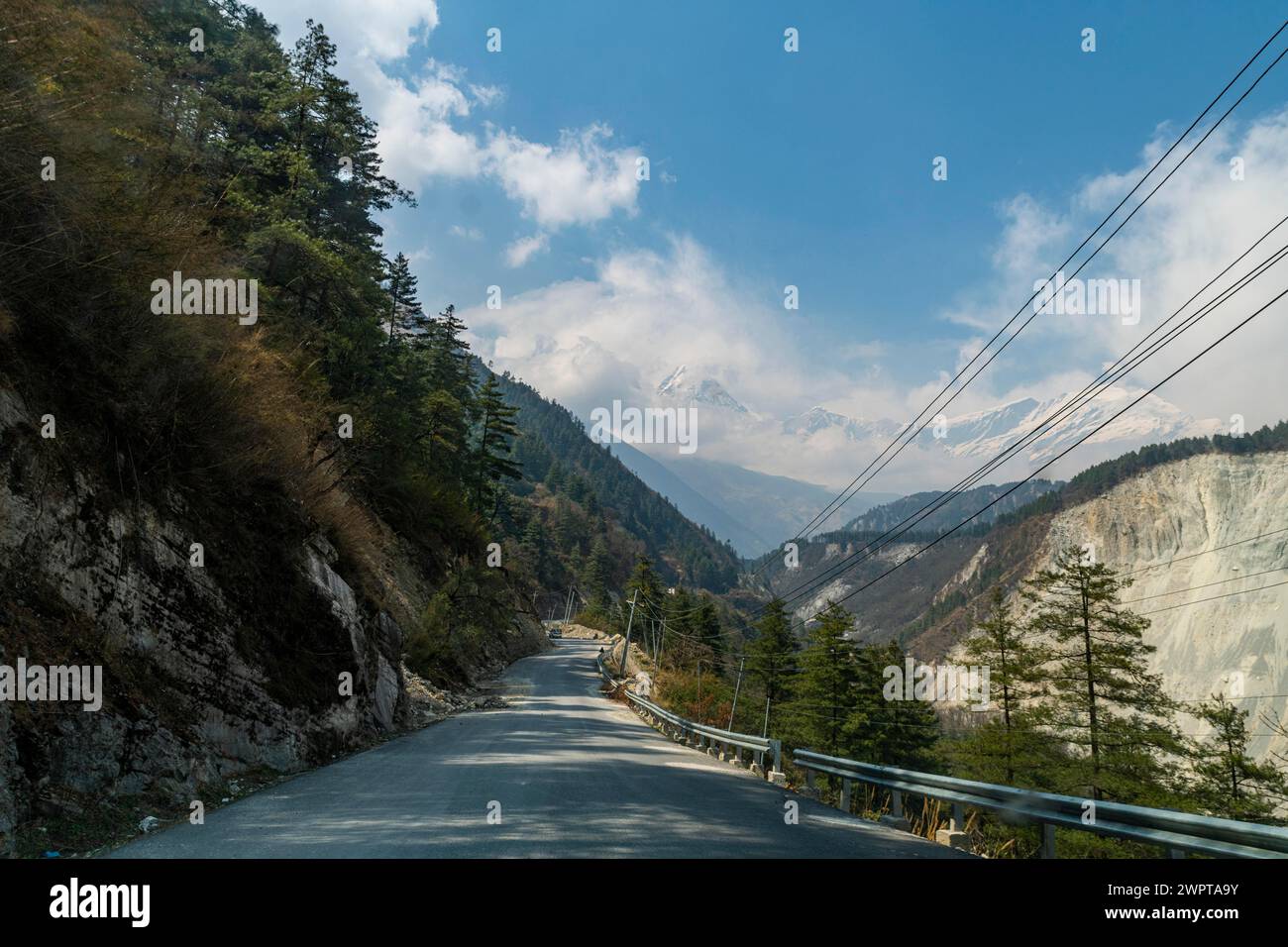 Himalayan region hi-res stock photography and images - Alamy