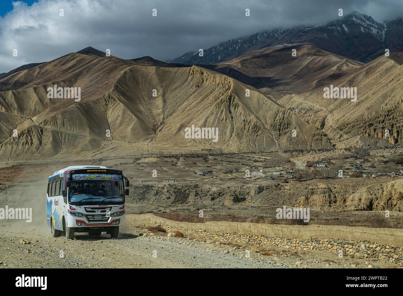 Unpaved local road hi-res stock photography and images - Alamy