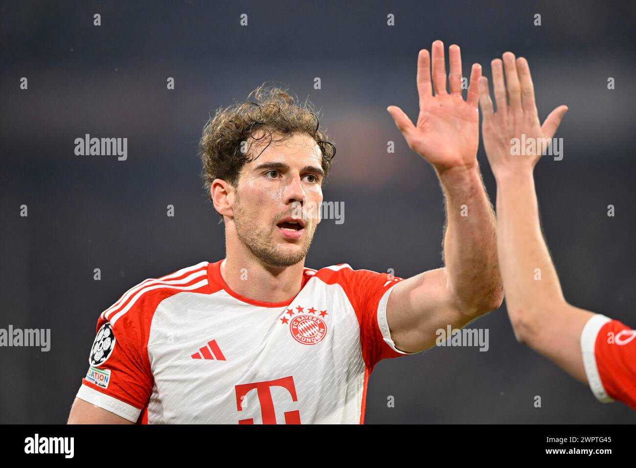 Hand clap game hi-res stock photography and images - Alamy