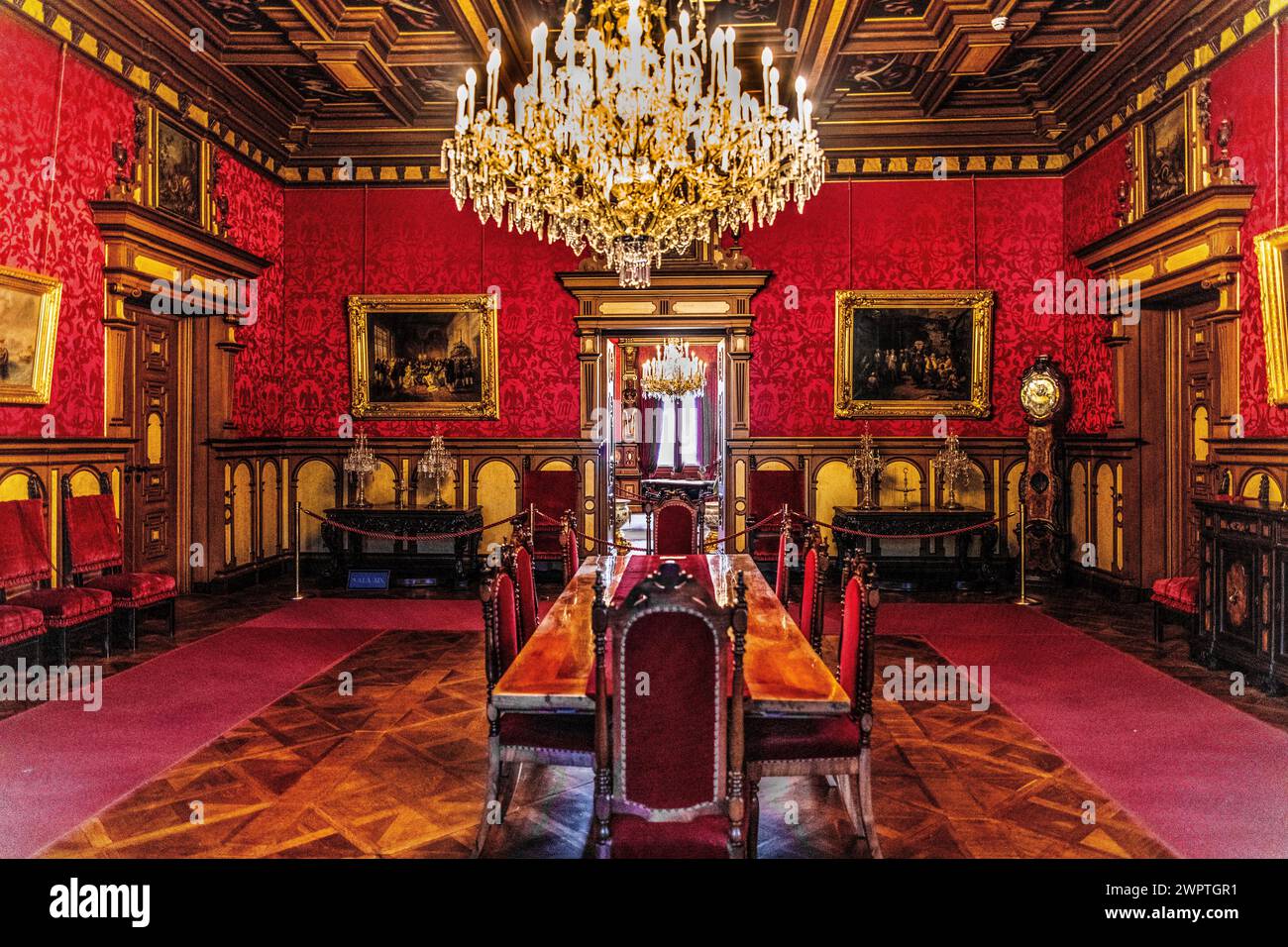 Moewen Hall, Neo-Renaissance and Neo-Baroque interiors, Miramare Castle ...