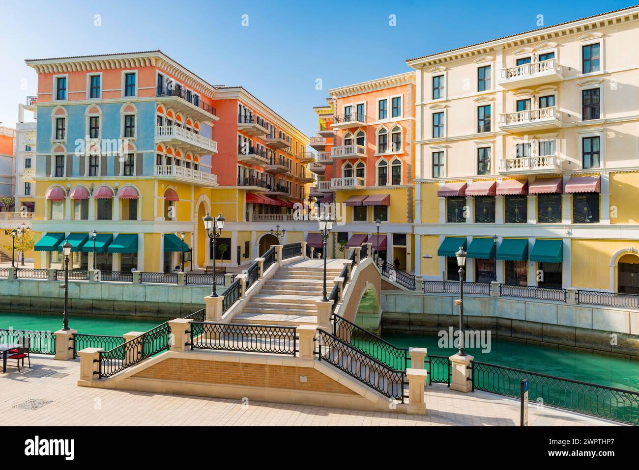 Qanat Quatier with Venetian-style buildings in Doha, Venice, replica ...