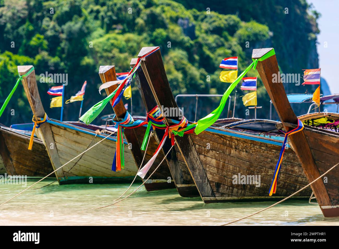 Longtail boat for transporting tourists, water taxi, taxi boat, ferry ...