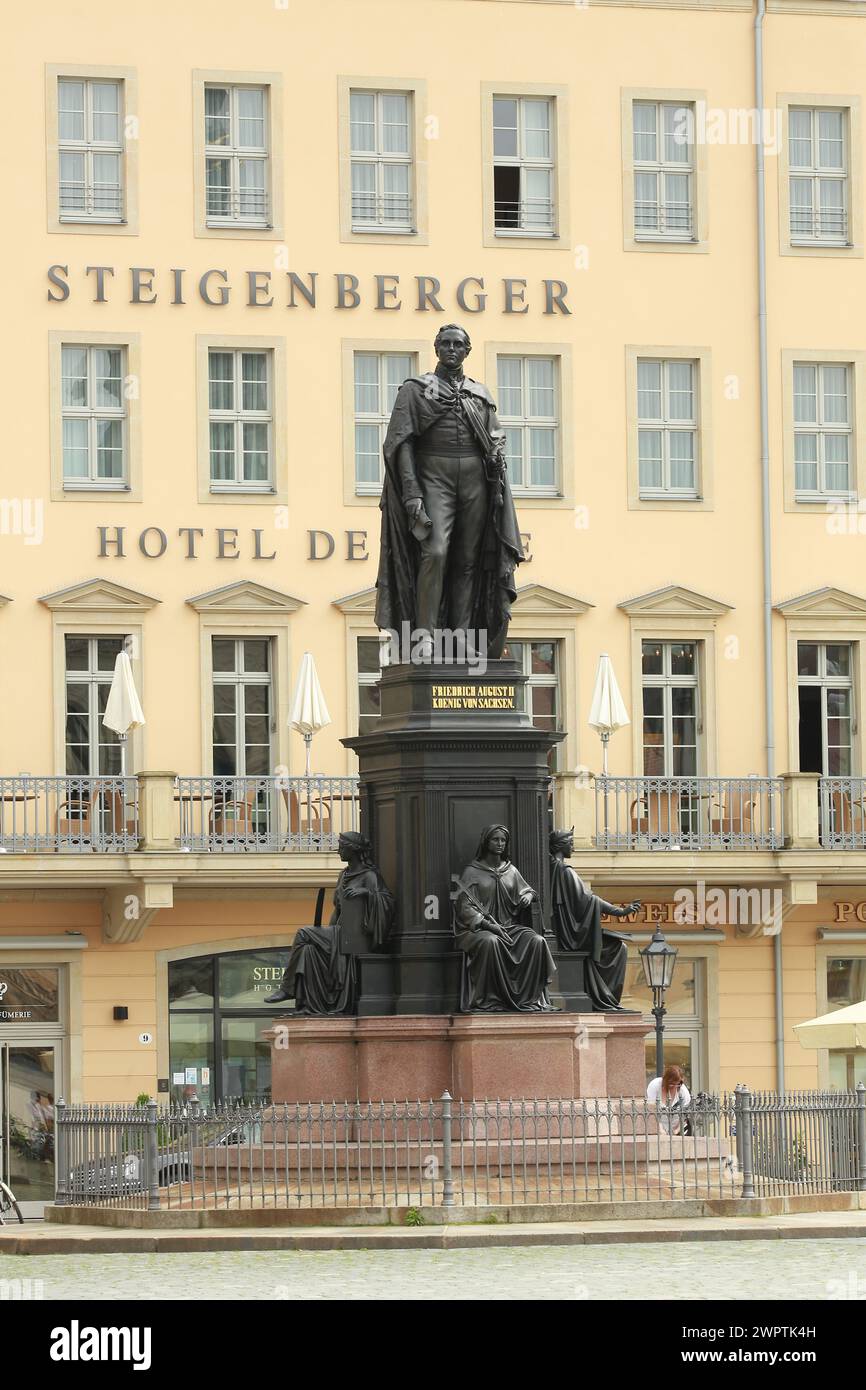 Steigenberger Hotel de Saxe and monument to Frederick Augustus II of ...