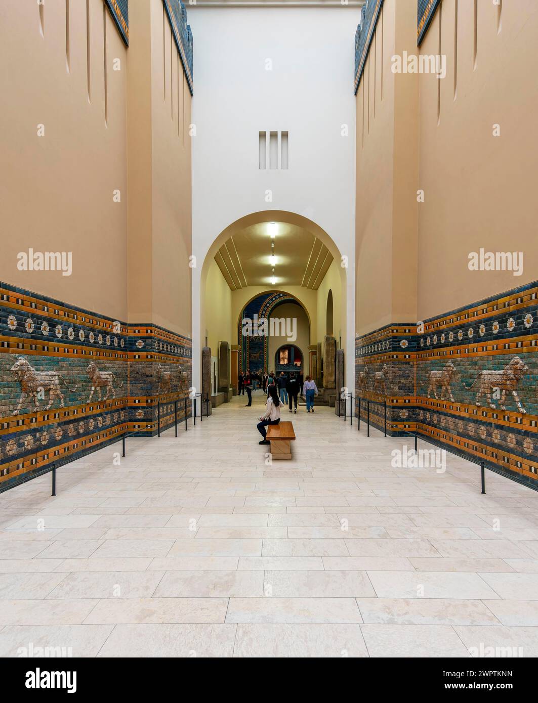 Entrance to the Ishtar Gate of Babylon, Pergamon Museum, Berlin ...