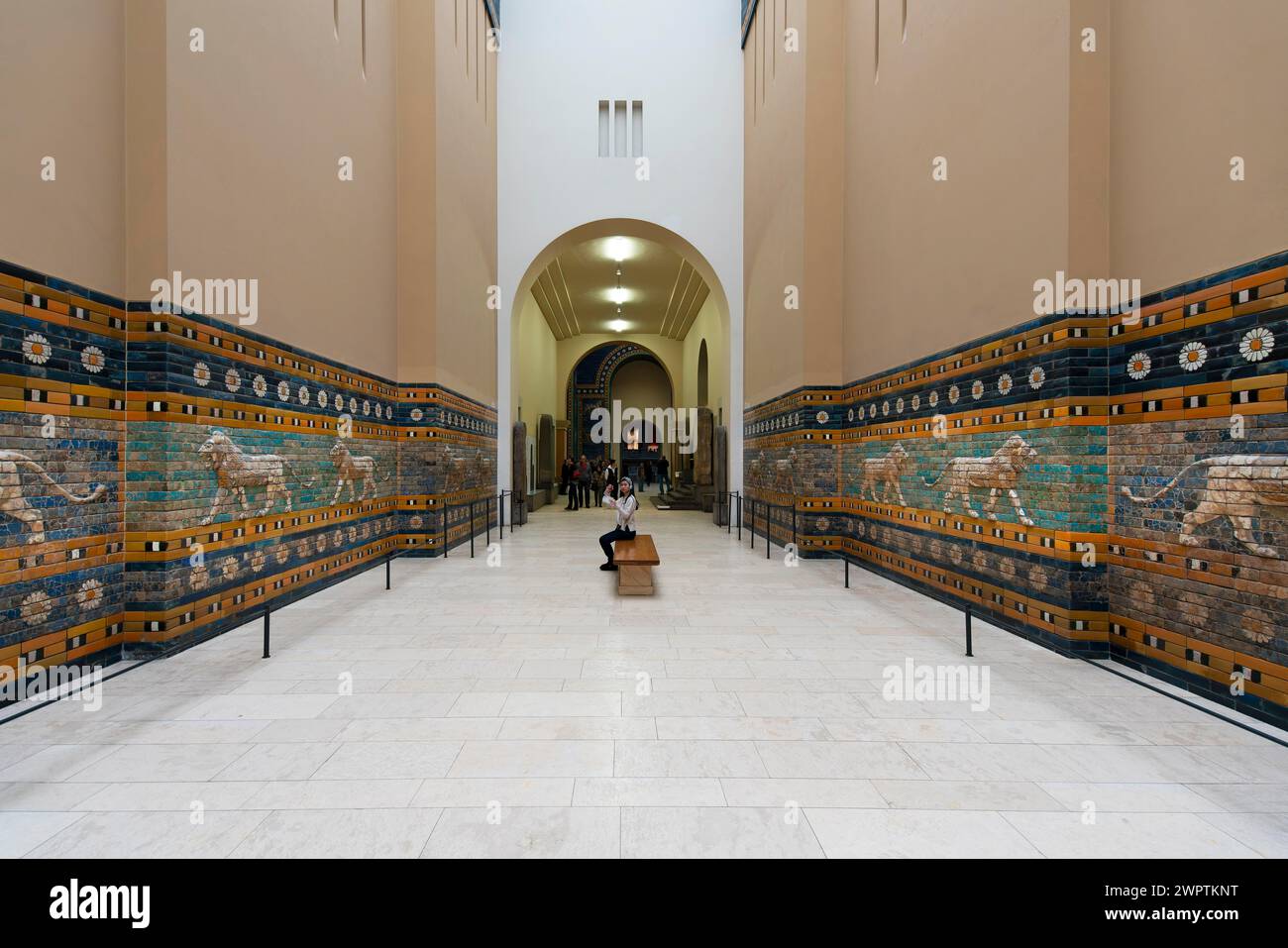 Entrance to the Ishtar Gate of Babylon, Pergamon Museum, Berlin ...
