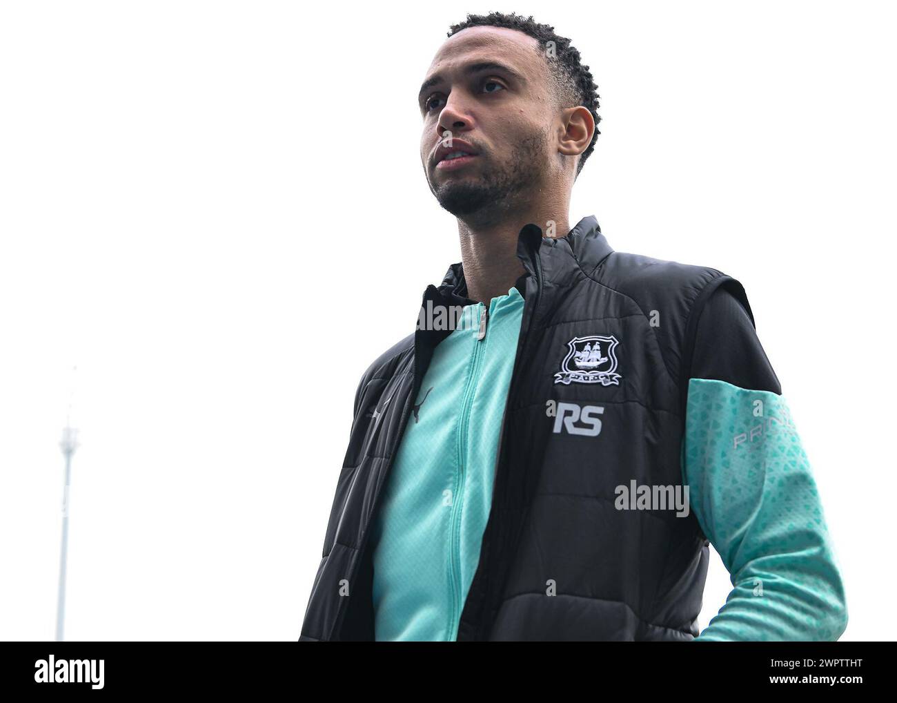 Brendan Galloway of Plymouth Argyle arrives during the Sky Bet ...