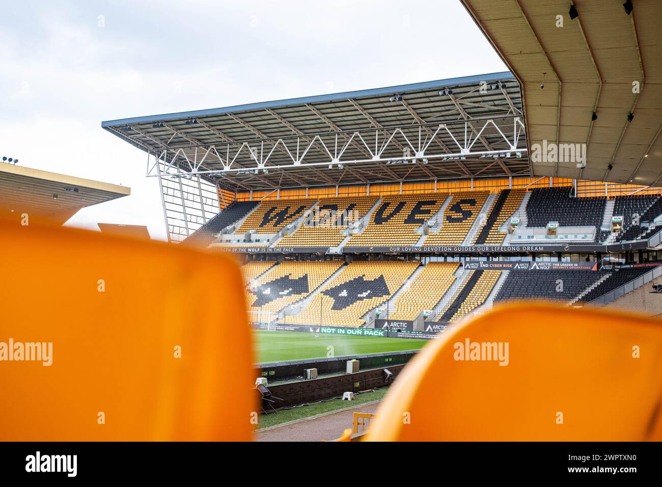 9th March 2024; Molineux Stadium, Wolverhampton, West Midlands, England ...