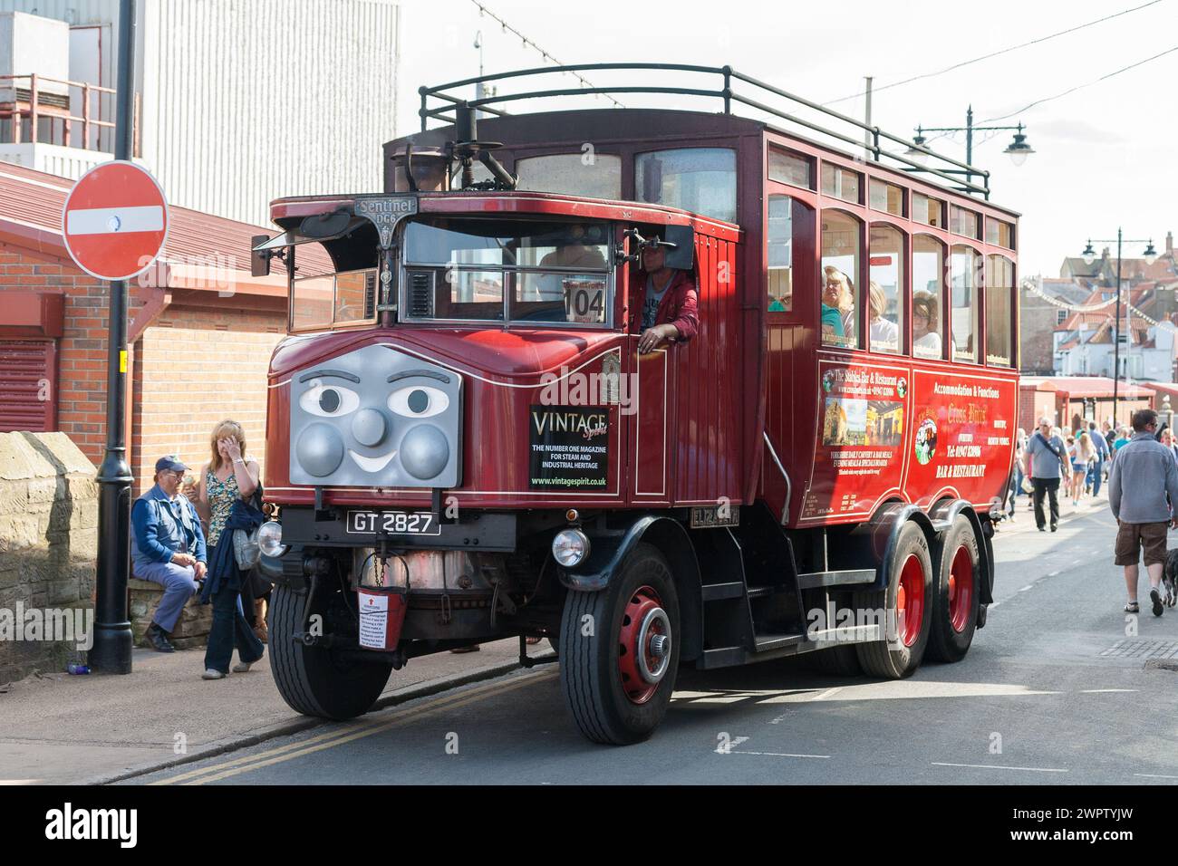 Steam bus hi-res stock photography and images - Alamy