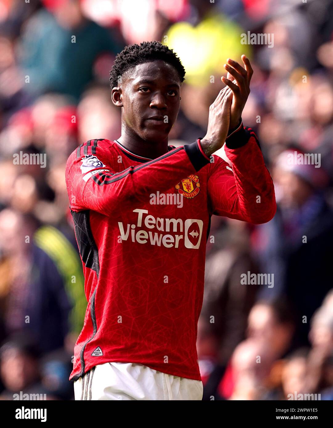 Kobbie mainoo manchester united everton hi-res stock photography and ...
