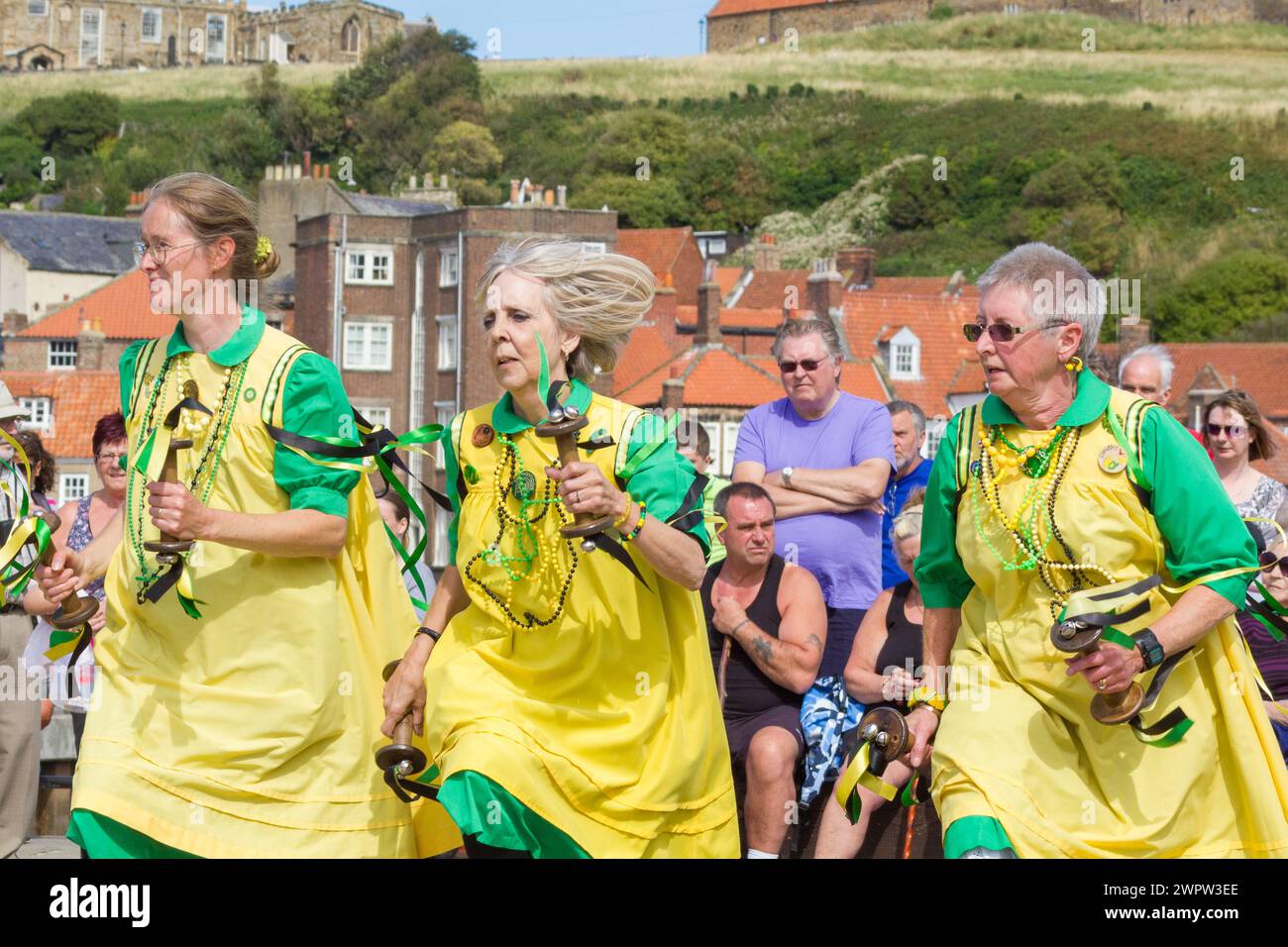 Morris dancers at Whitby Folk Week Stock Photo - Alamy