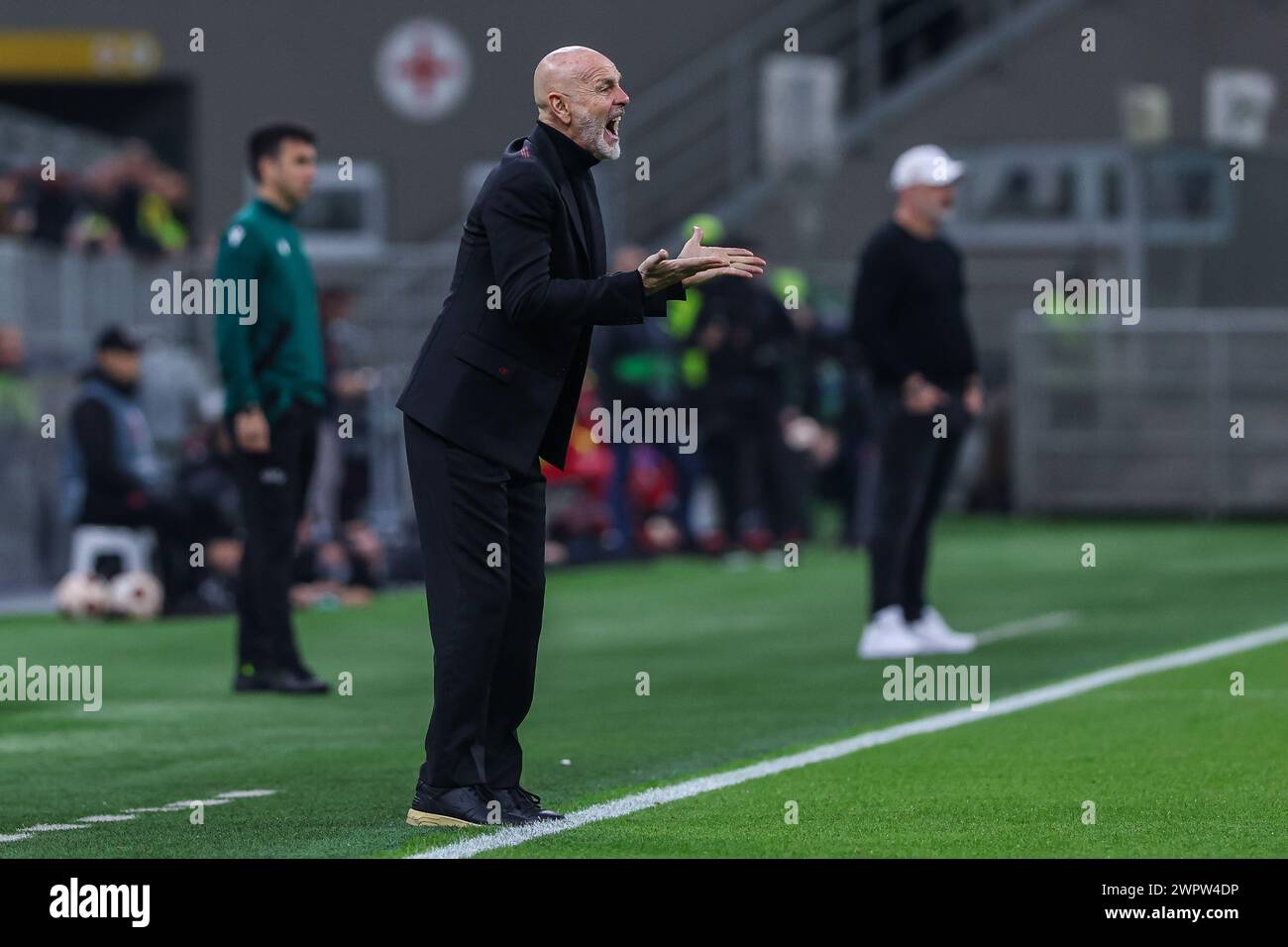 Stefano Pioli Head Coach of AC Milan reacts during Round of 16 . Leg 1 ...