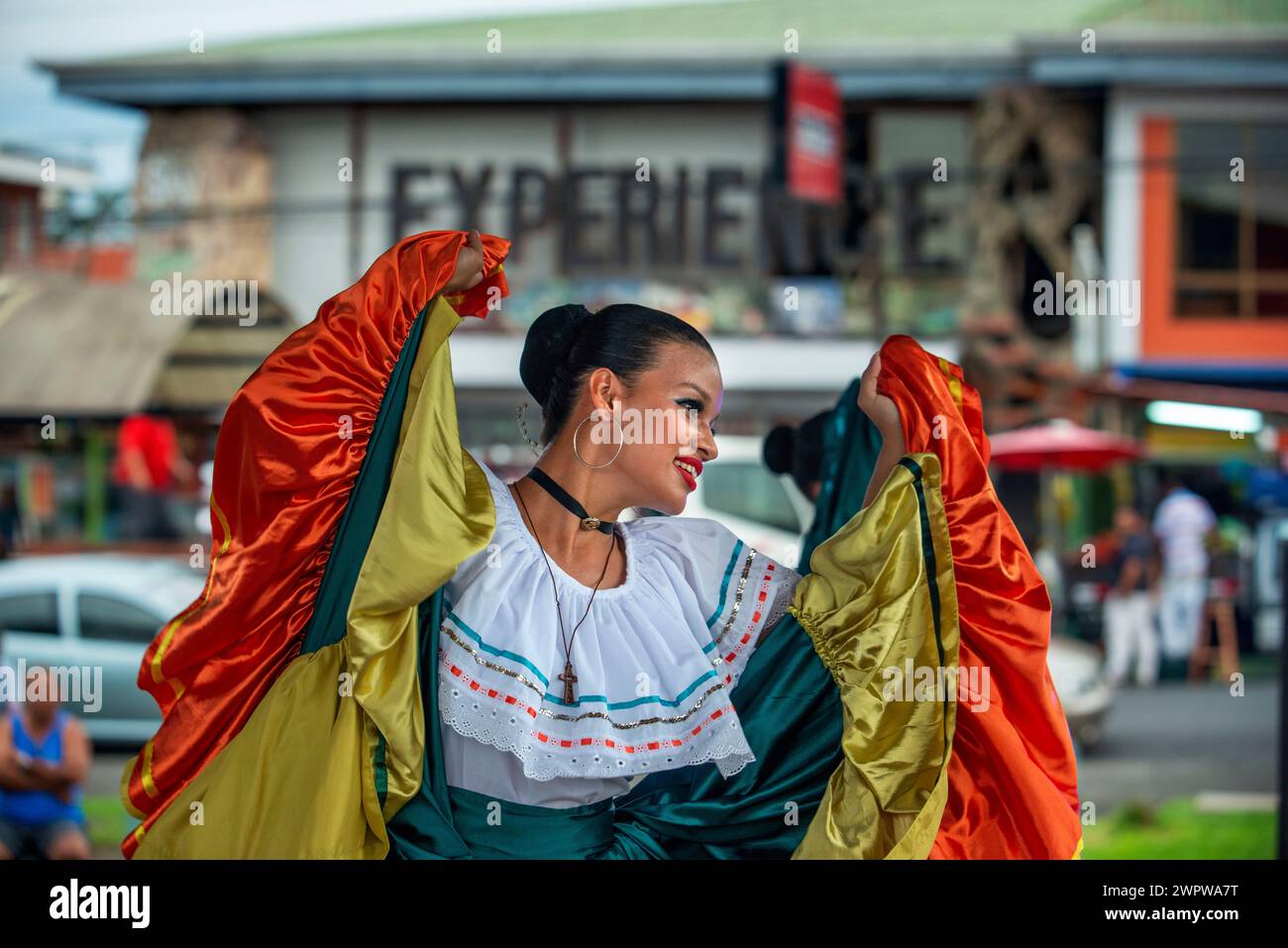 Traditional costumes dances costa rica hi-res stock photography and ...