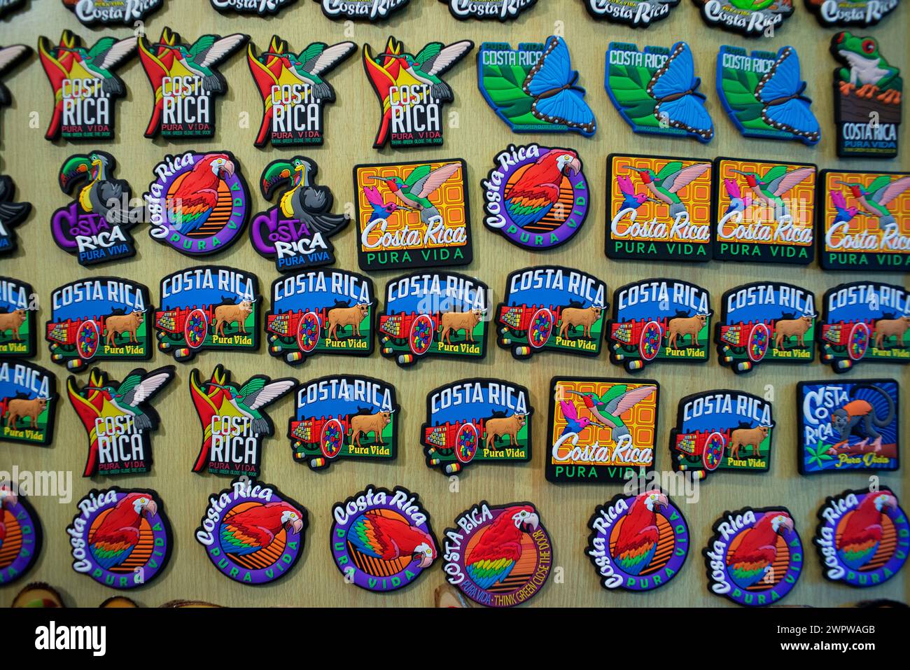 refrigerator magnets of Costa Rica souvenirs for sale in the Central ...