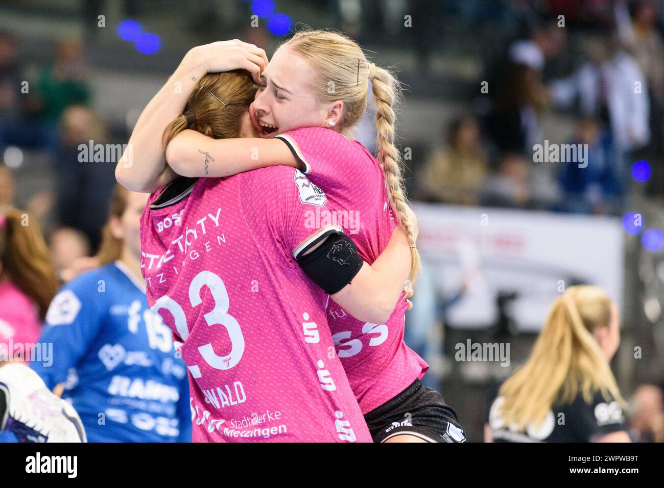 Cheer meter hi-res stock photography and images - Alamy