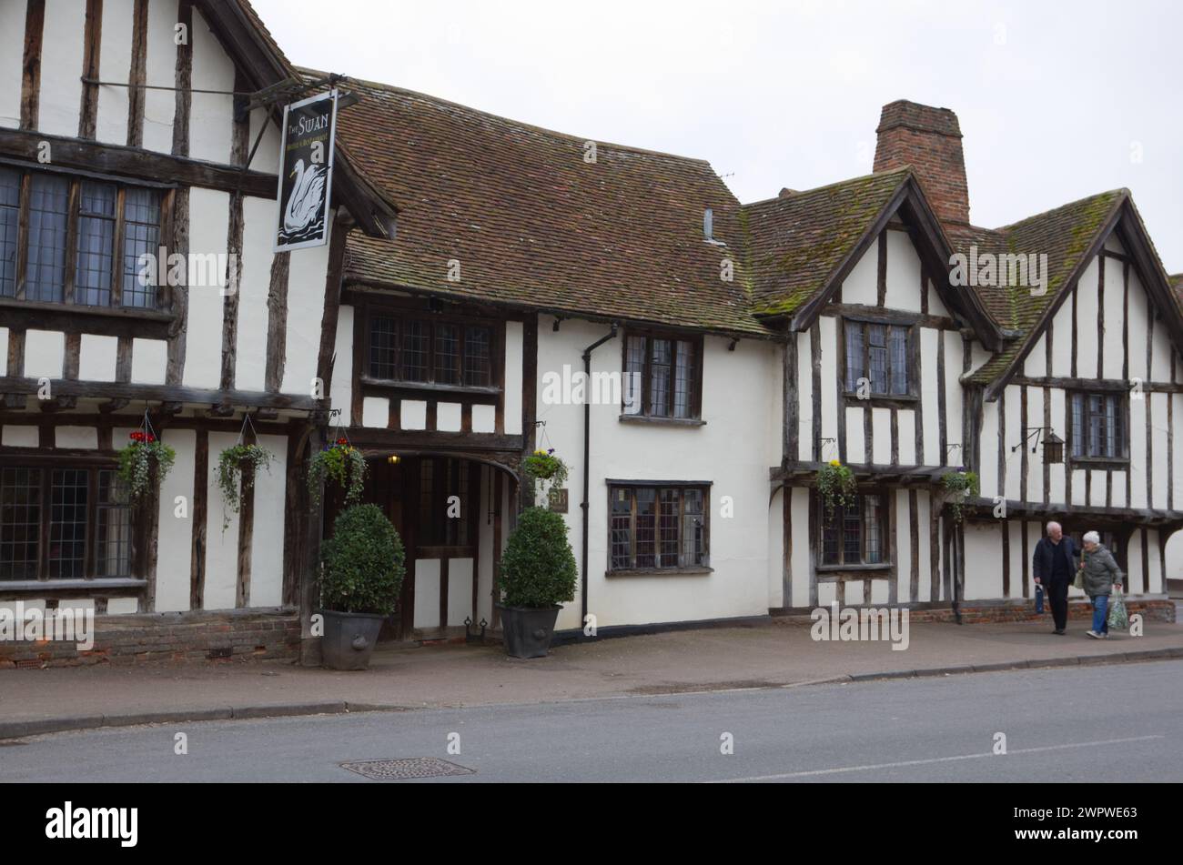 15th century timbered building hi-res stock photography and images - Alamy