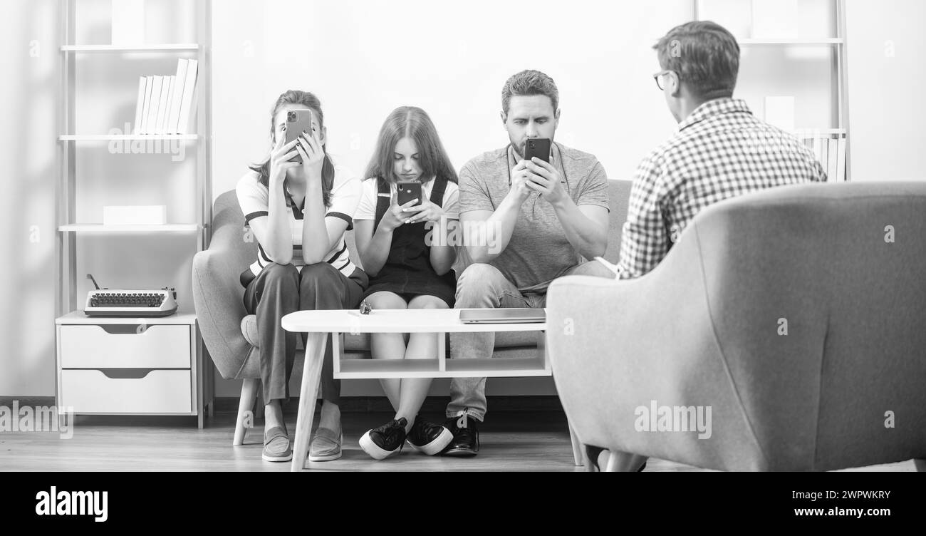 parent-teacher meeting. father mother and child at psychologist session ...
