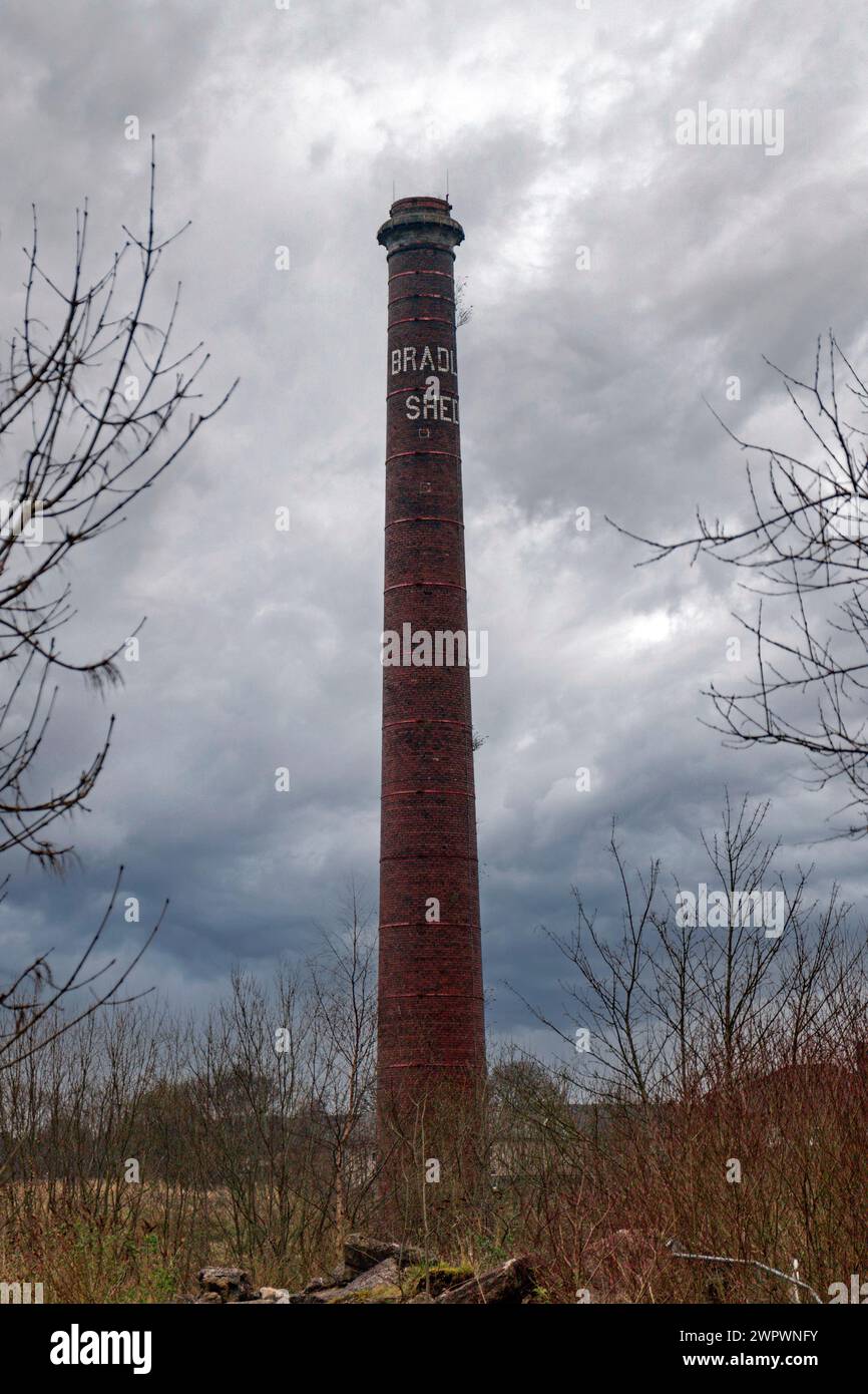 Bradley Shed mill chimney. Nelson, Lancashire Stock Photo - Alamy
