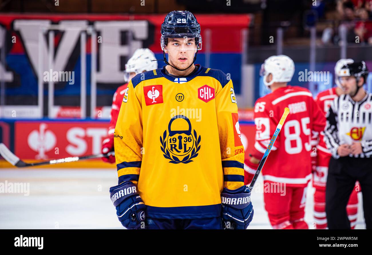 Oliver suni hi-res stock photography and images - Alamy