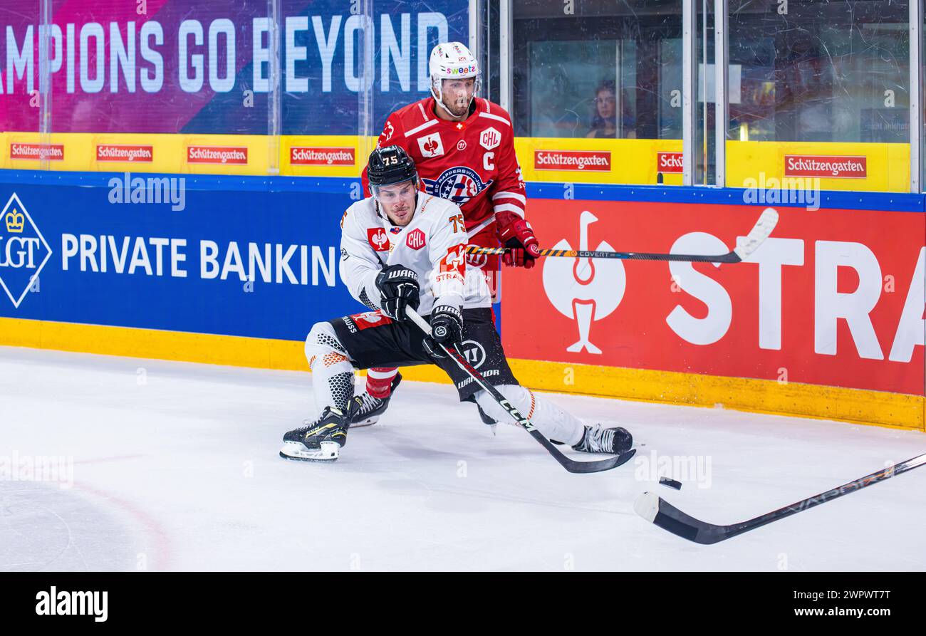 Alex breton hi-res stock photography and images - Alamy