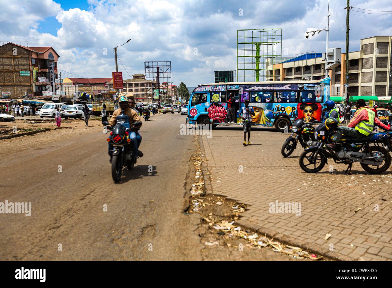 Nairobi, Nairobi, Kenya. 9th Mar, 2024. A matatu turns into traffic in ...