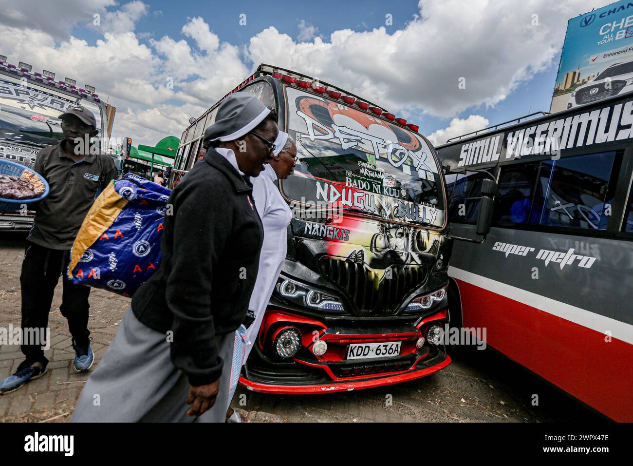 Nuns pass you by hi-res stock photography and images - Alamy