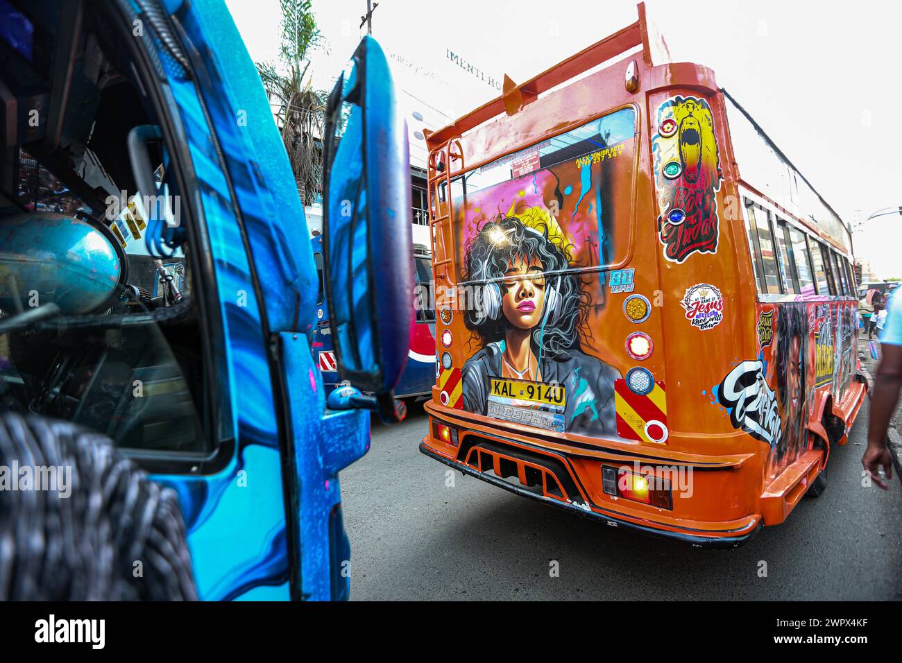 Matatu nairobi street hi-res stock photography and images - Alamy