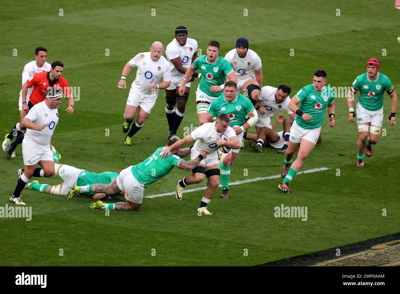 London, UK. 9th Mar 2024. England's Ben Earl makes a break during the ...