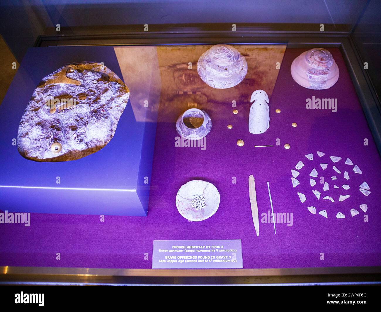 Treasures of the Varna chalcolith necropolis. Museum: Varna ...