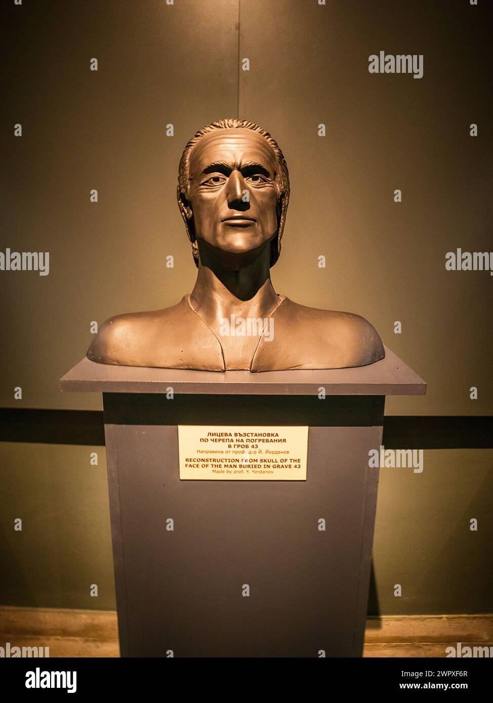 Treasures of the Varna chalcolith necropolis. Museum: Varna ...