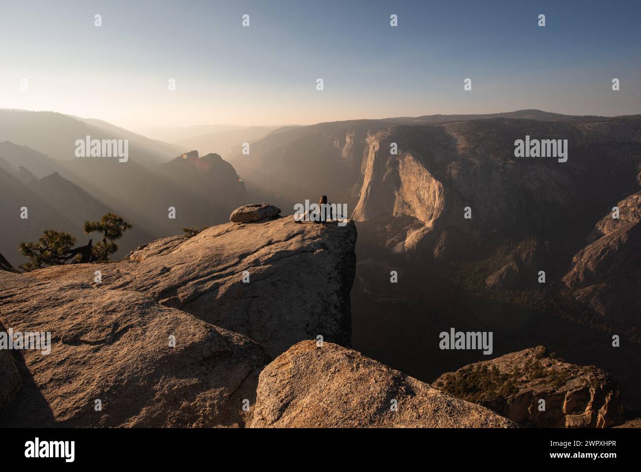 Taft point trail hi-res stock photography and images - Alamy