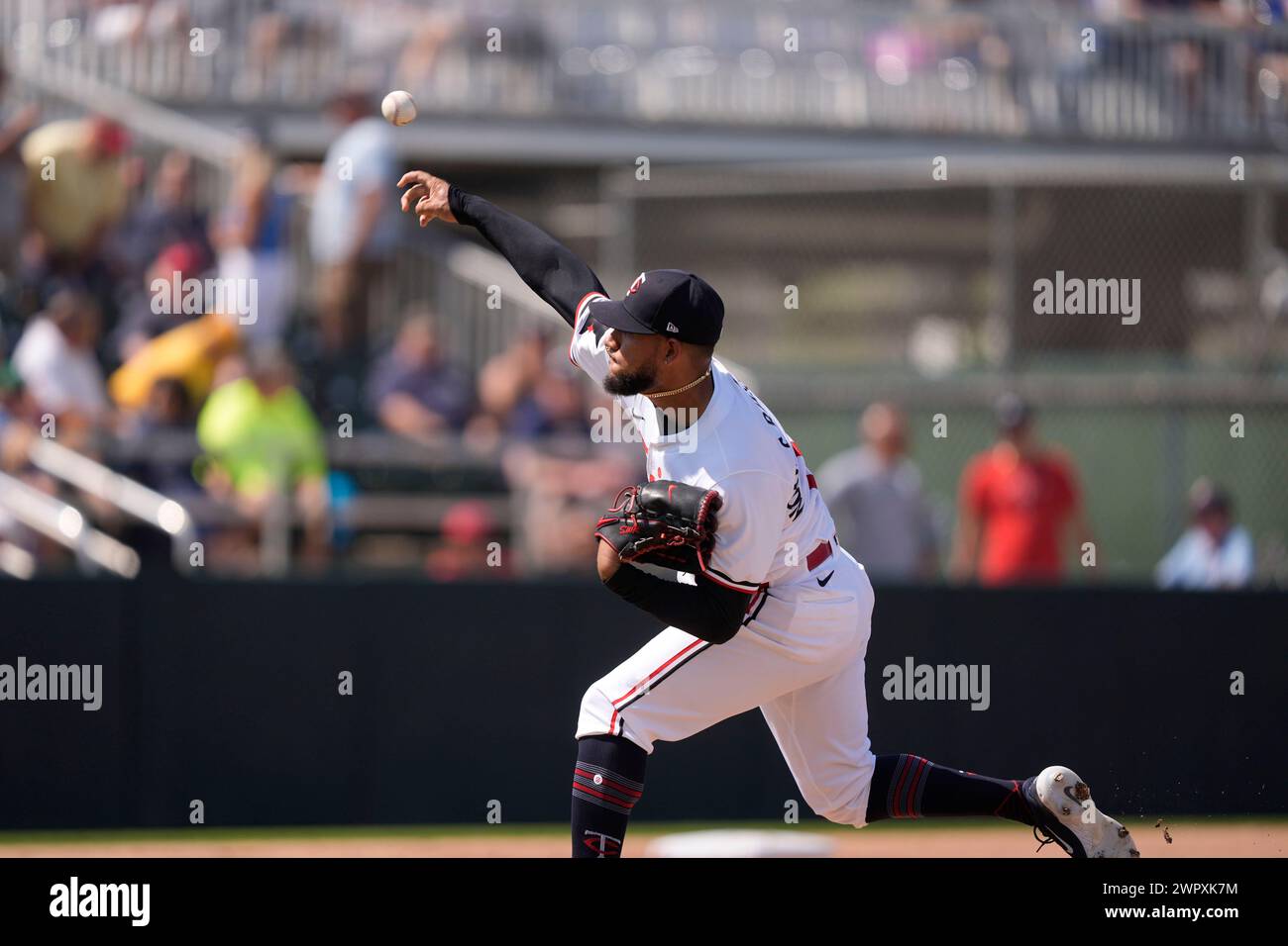 Minnesota Twins starting pitcher Simeon Woods Richardson delivers in ...