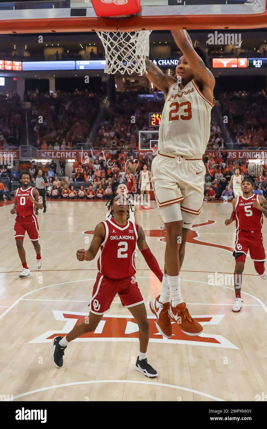 AUSTIN, TX - MARCH 09: Texas Longhorns forward Dillon Mitchell (23 ...