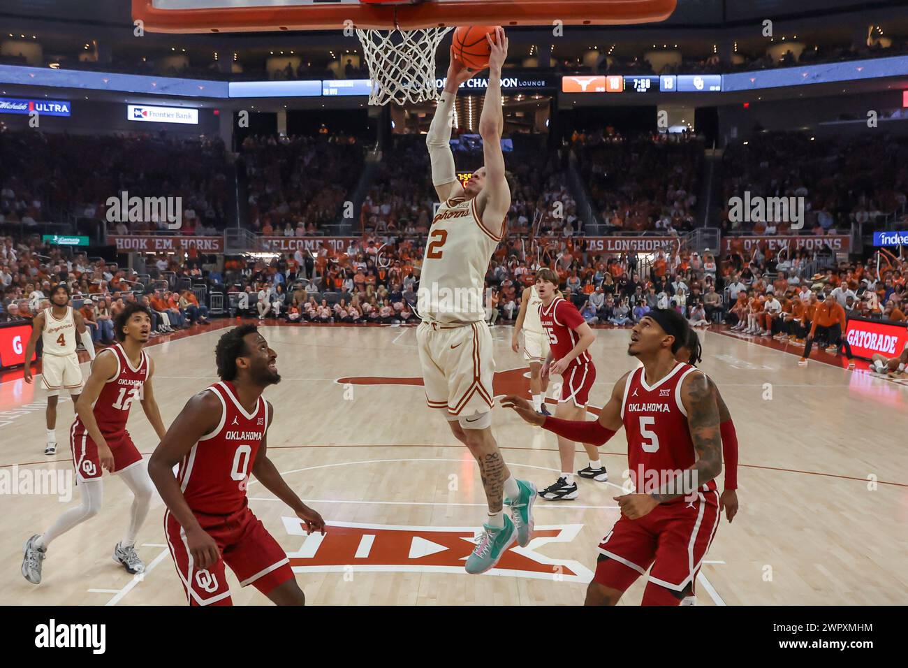 AUSTIN, TX - MARCH 09: Texas Longhorns guard Chendall Weaver (2) leaps ...