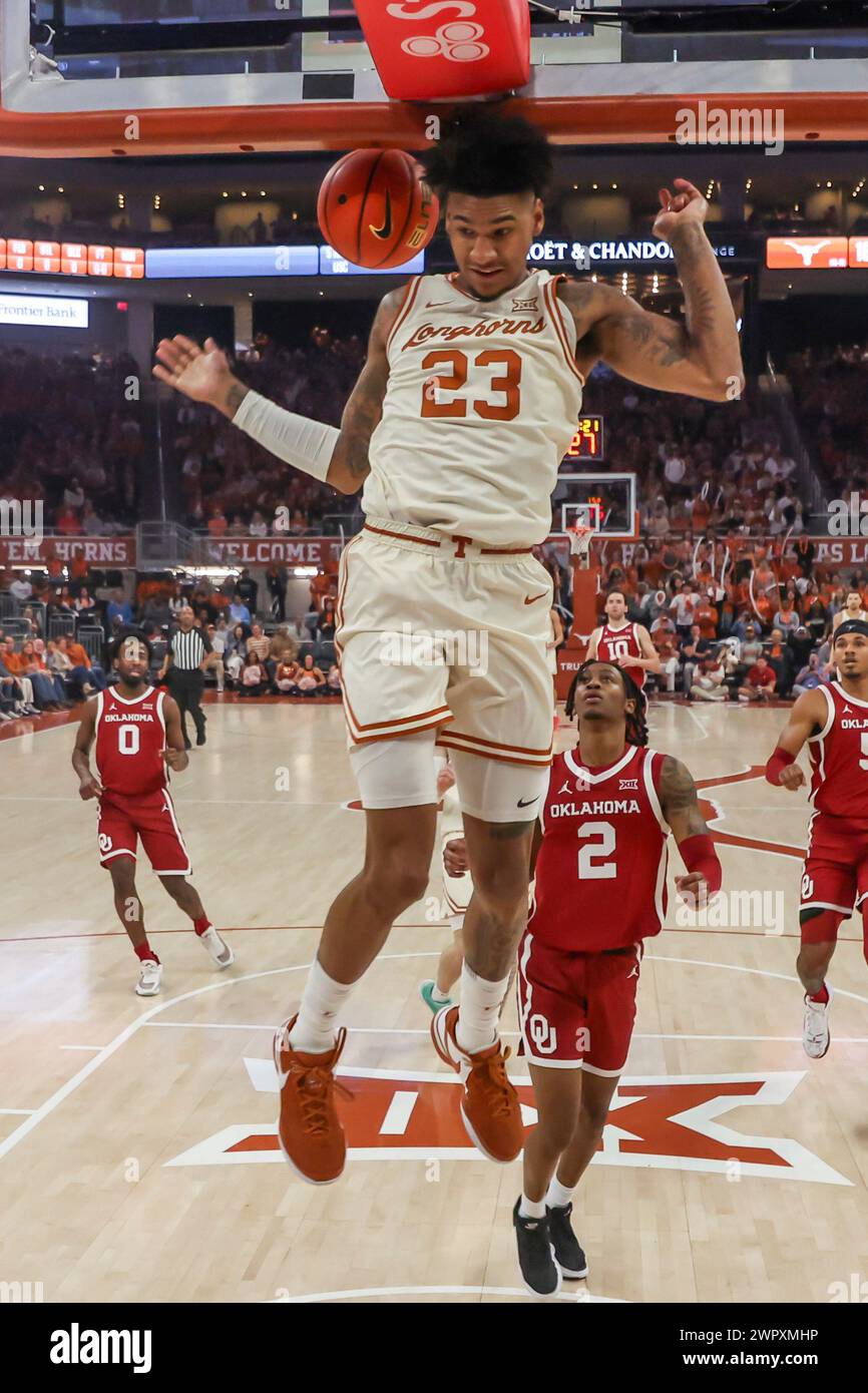AUSTIN, TX - MARCH 09: Texas Longhorns forward Dillon Mitchell (23 ...