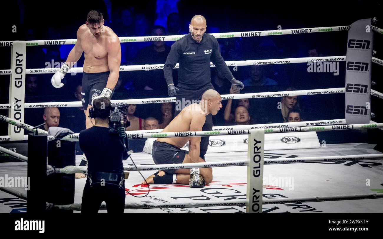 Amateur boxing muscular build hi-res stock photography and images - Alamy