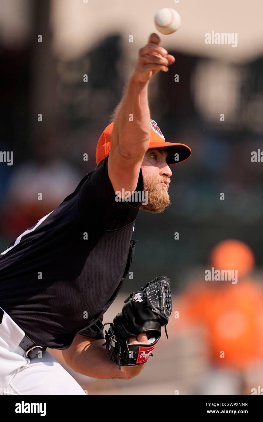 Detroit Tigers relief pitcher Will Vest throws during the sixth inning ...