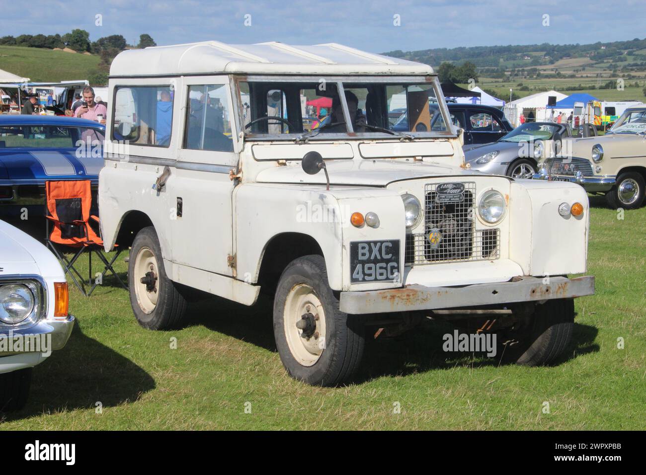 LAND ROVER DEFENDER SERIES 2 Stock Photo - Alamy