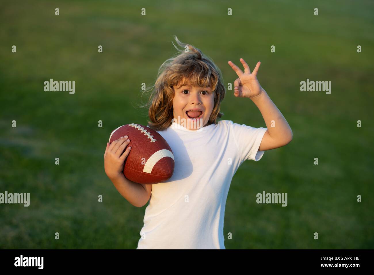 Children funny rugby hi-res stock photography and images - Alamy