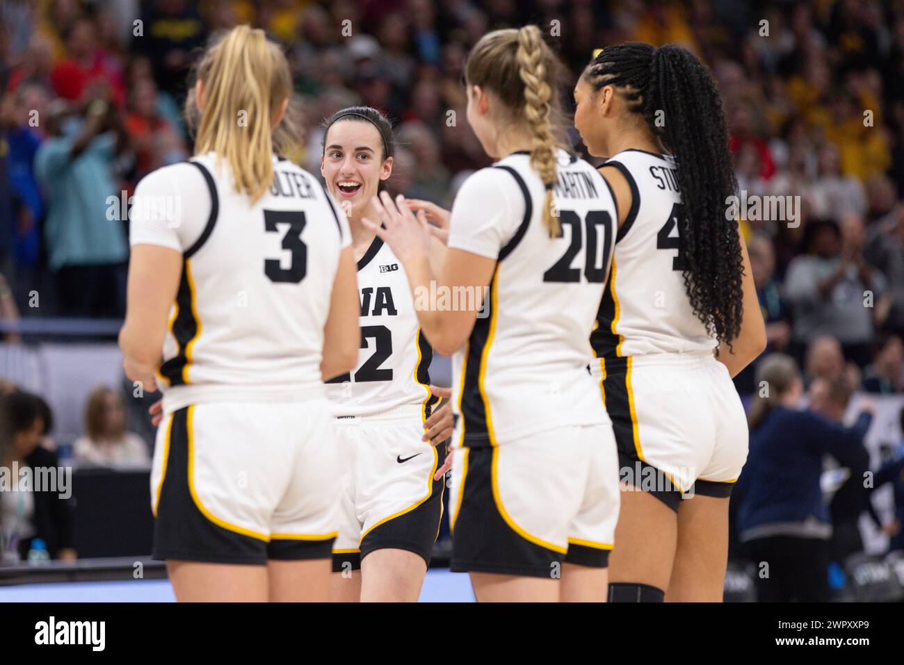 MINNEAPOLIS, MN - MARCH 16: Iowa Hawkeyes guard Caitlin Clark (22 ...