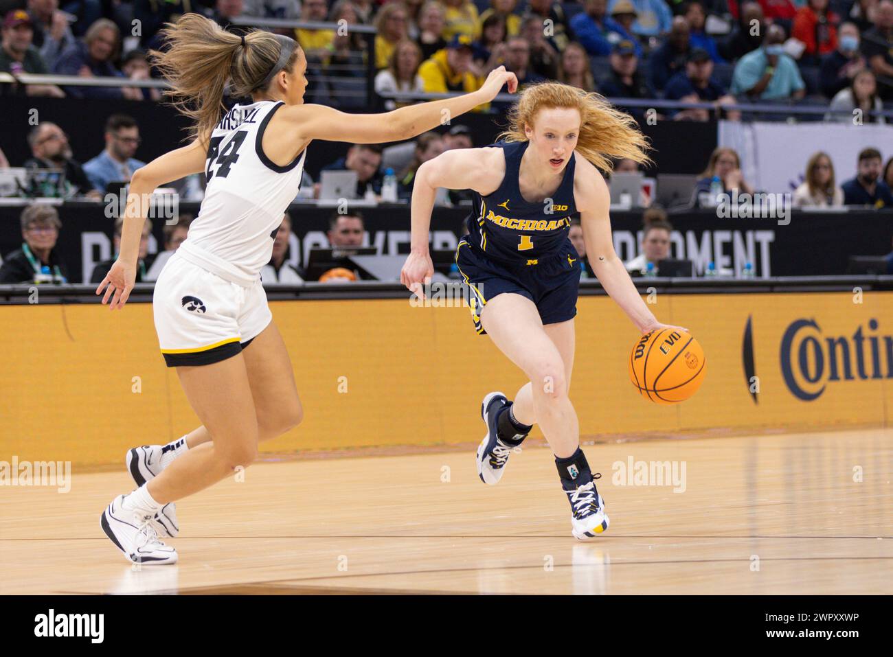 MINNEAPOLIS, MN - MARCH 16: Michigan Wolverines guard Lauren Hansen (1 ...