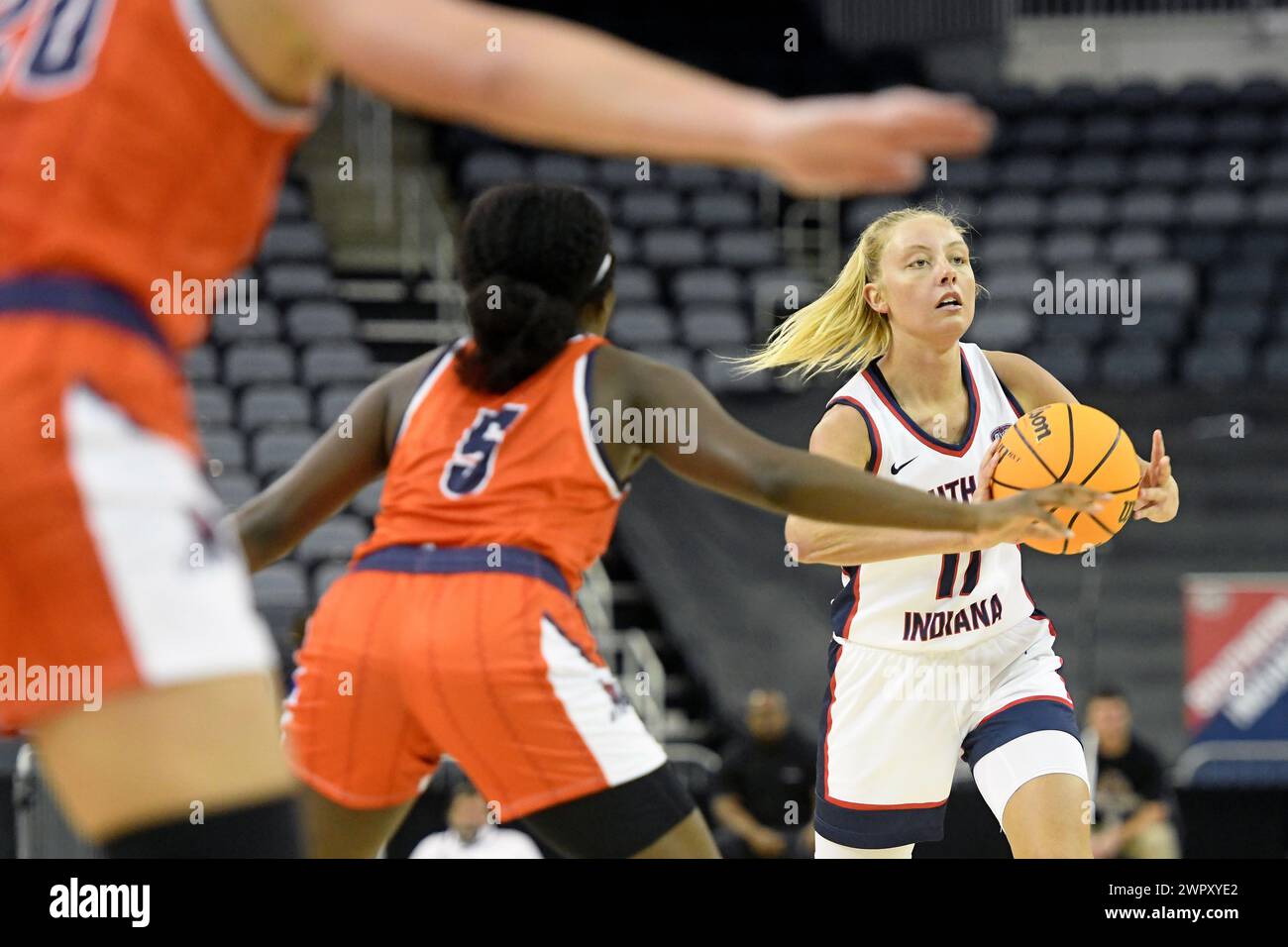 EVANSVILLE, IN - MARCH 09: Southern Indiana Screaming Eagles Guard Ali ...