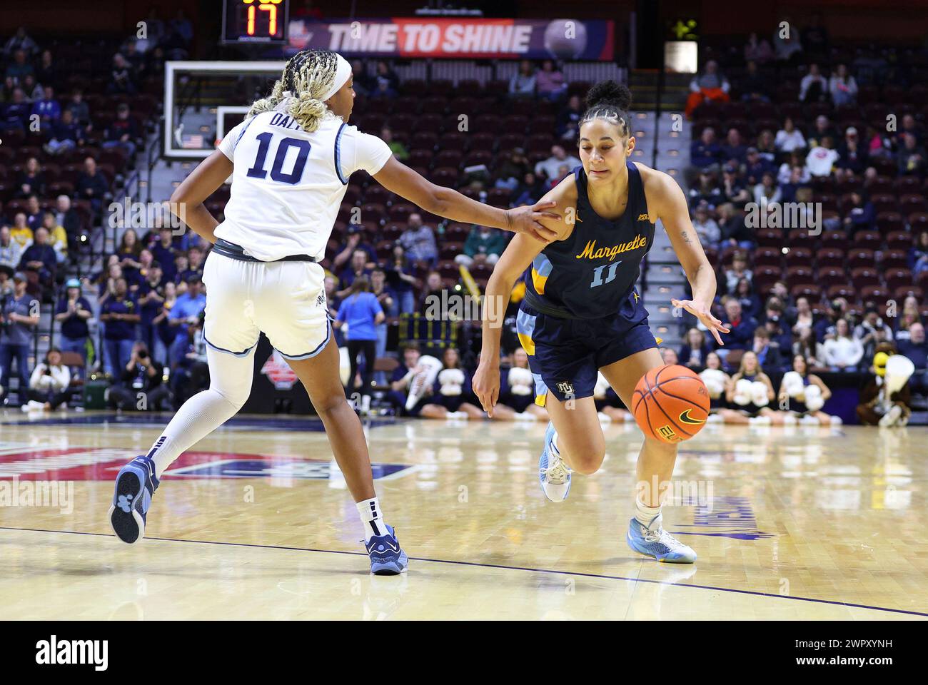 UNCASVILLE, CT - MARCH 09: Marquette Golden Eagles forward Skylar ...