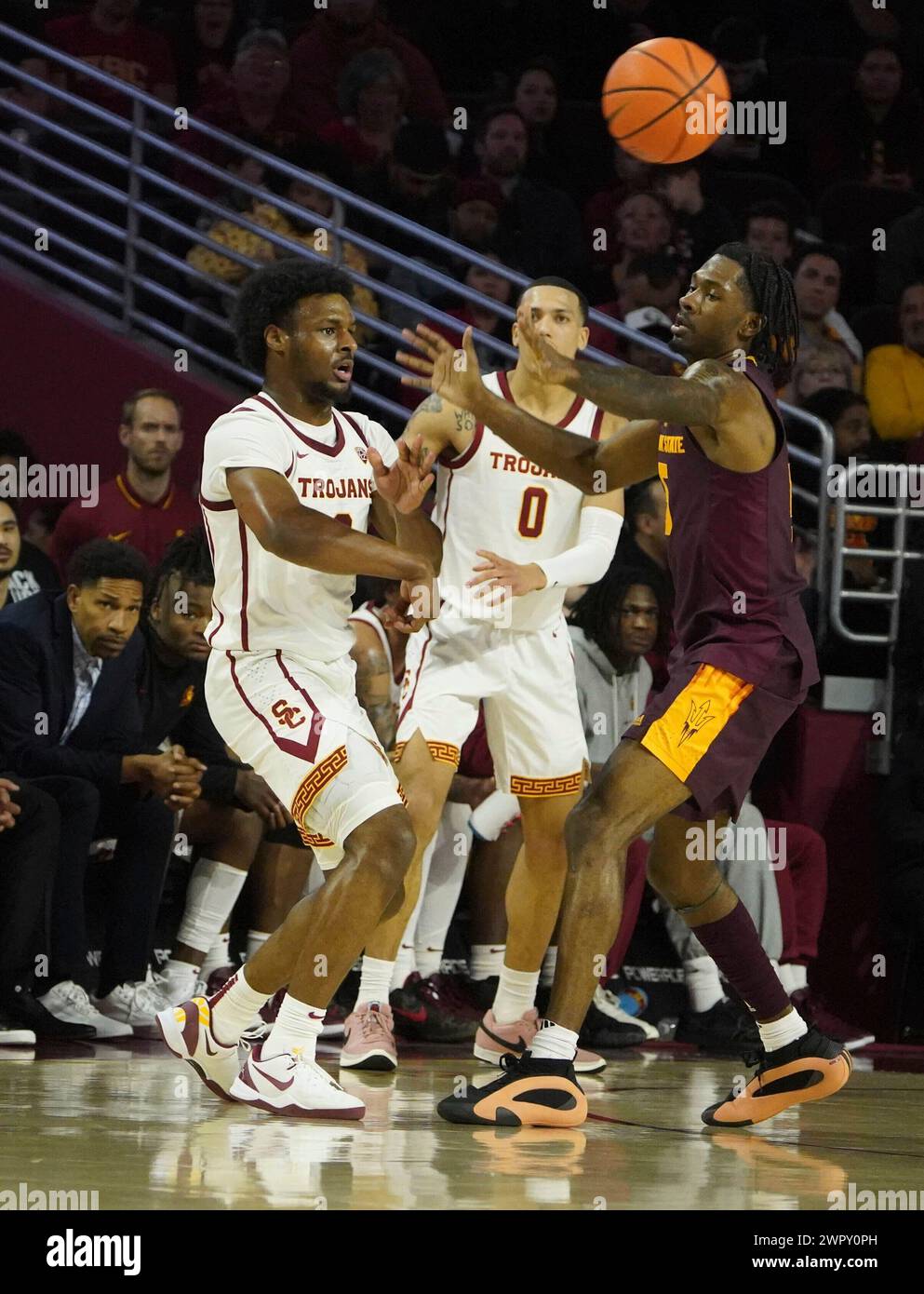 USC Trojans guard Bronny James (6) makes a move with the basketball against the Arizona State ...