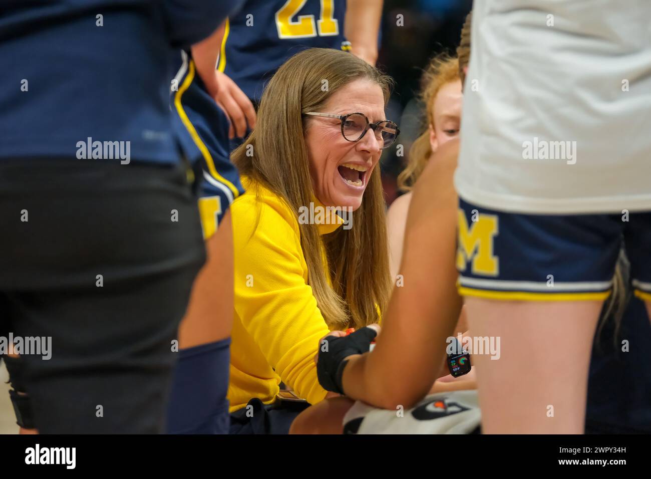 Minneapolis, Minnesota, USA. 9th Mar, 2024. Michigan Wolverines head ...