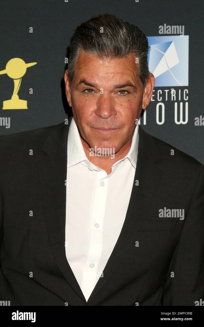 Sam macaroni hi-res stock photography and images - Alamy