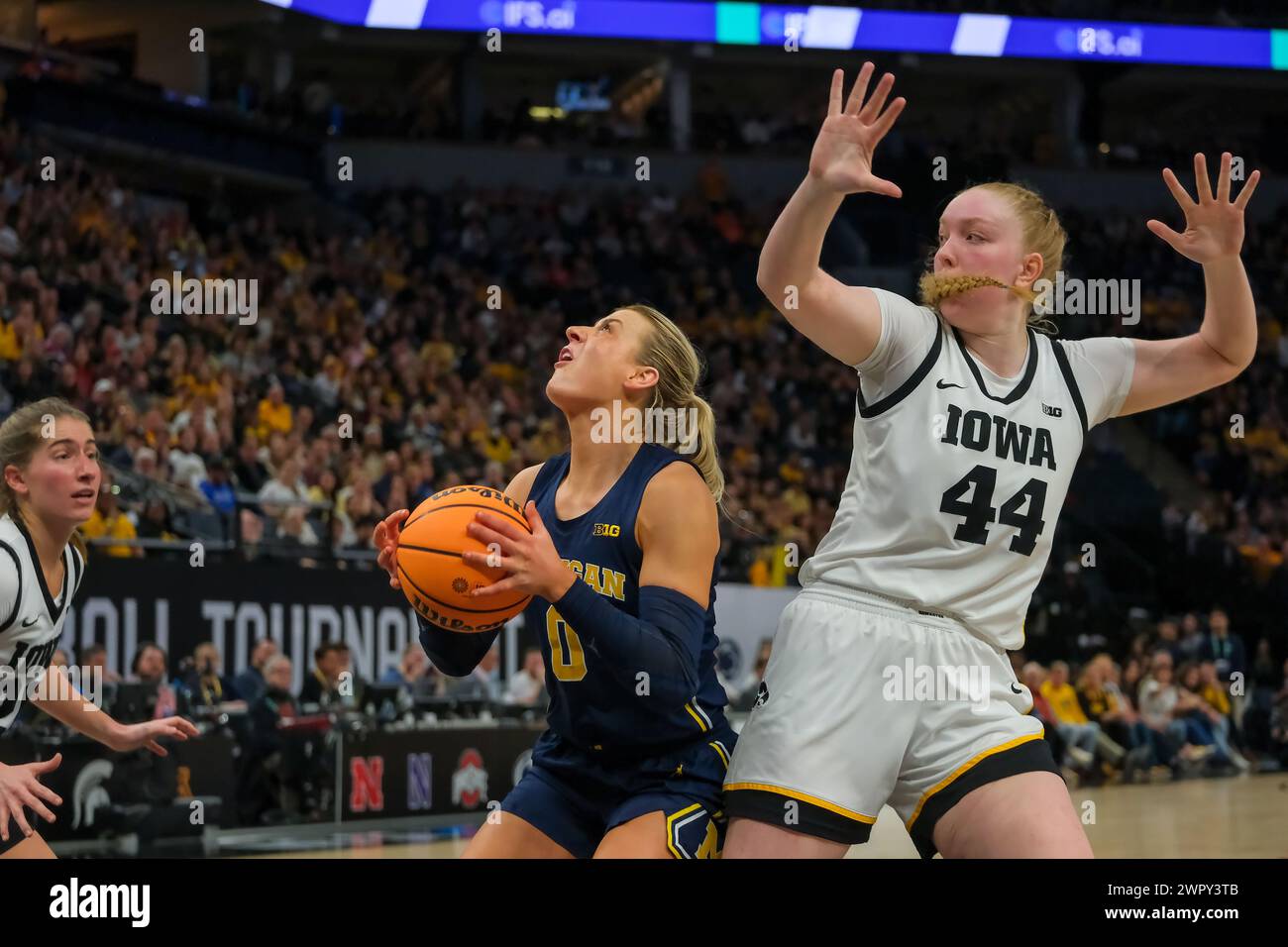 Minneapolis, Minnesota, USA. 9th Mar, 2024. Michigan Wolverines guard ...