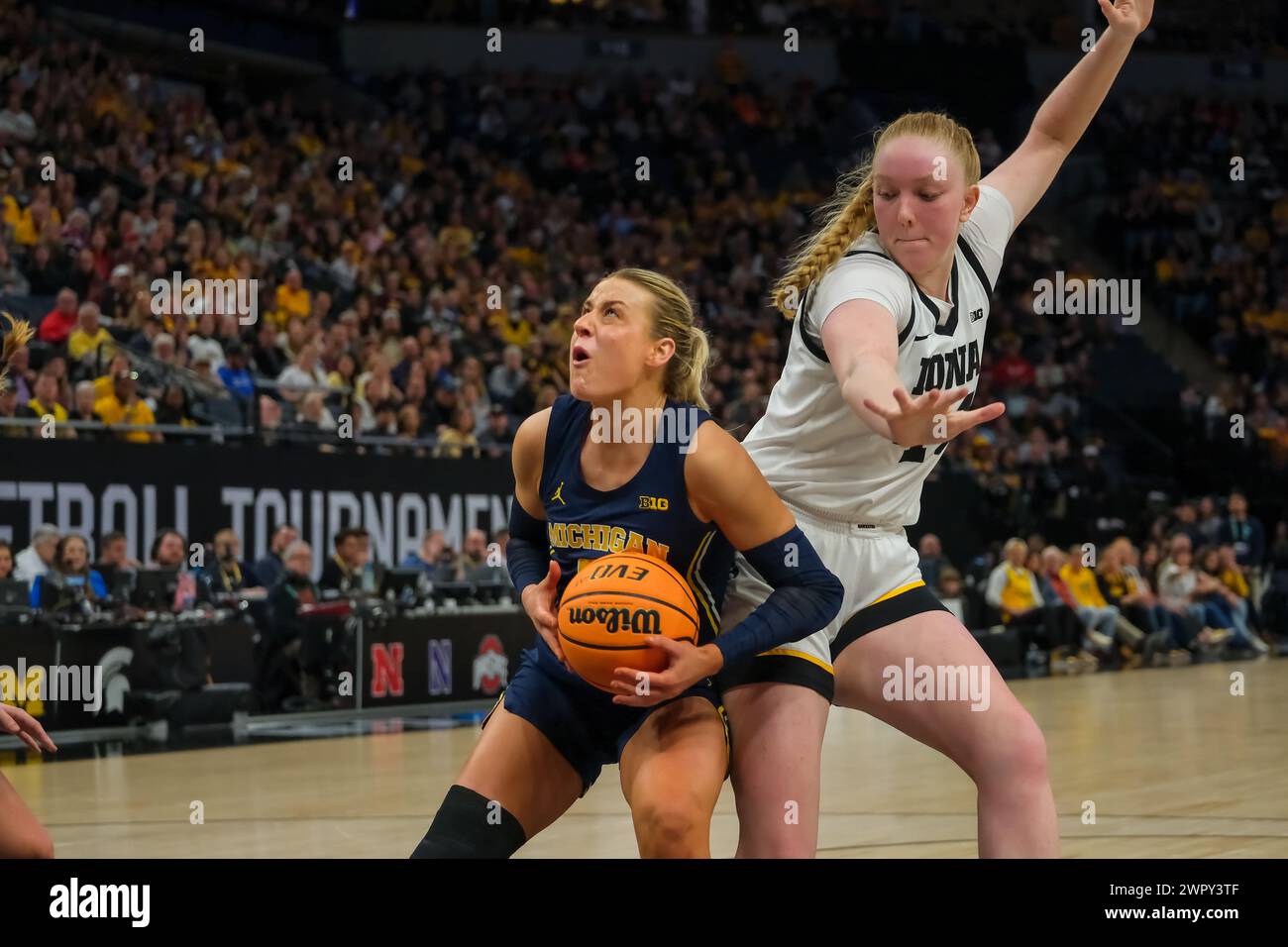 Minneapolis, Minnesota, USA. 9th Mar, 2024. Michigan Wolverines guard ...