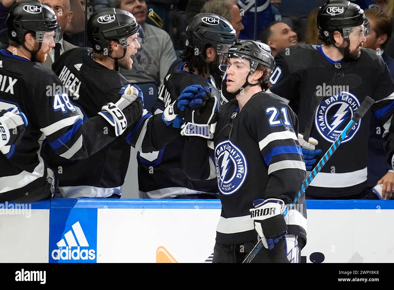 Tampa Bay Lightning center Brayden Point (21) celebrates with the bench ...